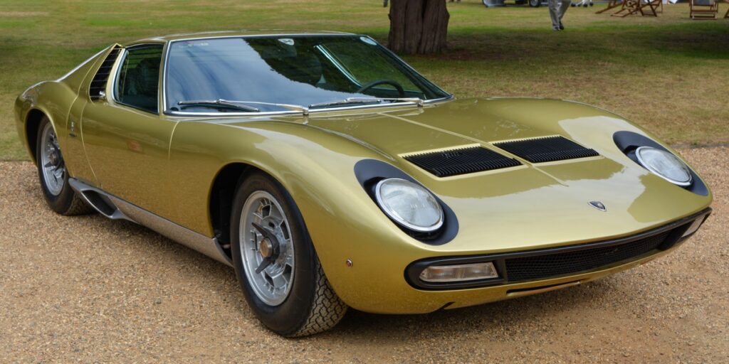 Lamborghini Old Models: The Complete List - 33Gears