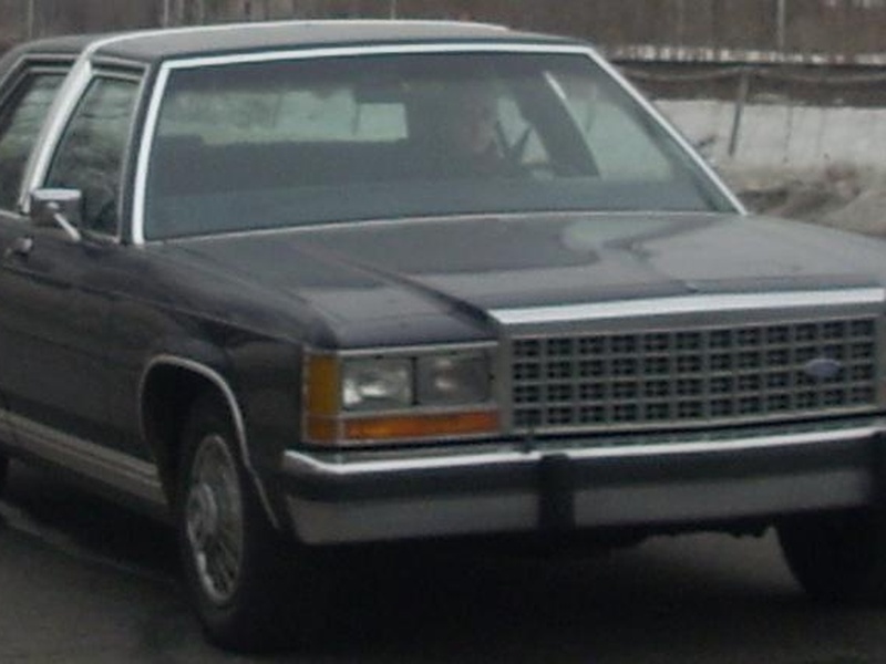 1980s Ford Cars: The Complete List - 33Gears