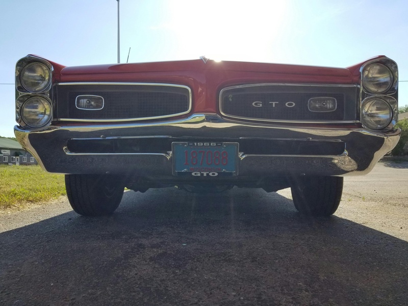 Popular Cars in 1966 - 33Gears
