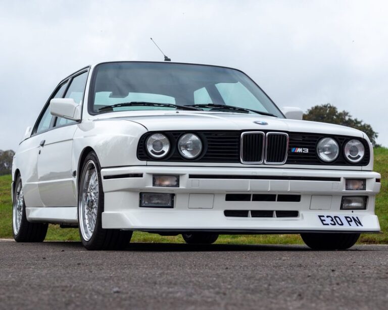 15 Iconic Old BMW Models (And What They're Worth Now) - 33Gears